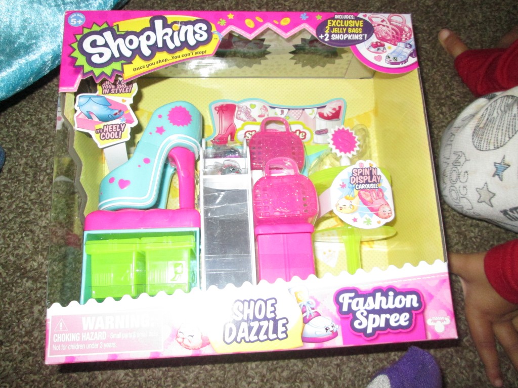 Shopkins Fashion Spree Shoe Dazzle - BB Product Reviews